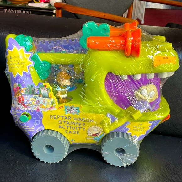 viacom | Toys | Vintage Reptar Wagon Stamper Art Activity Case From The ...